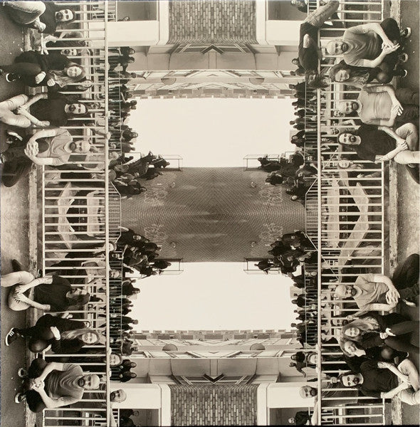 Open media 1 in modal